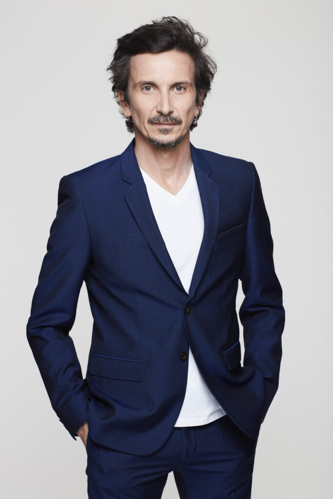 Biographie – Arnaud Tsamere